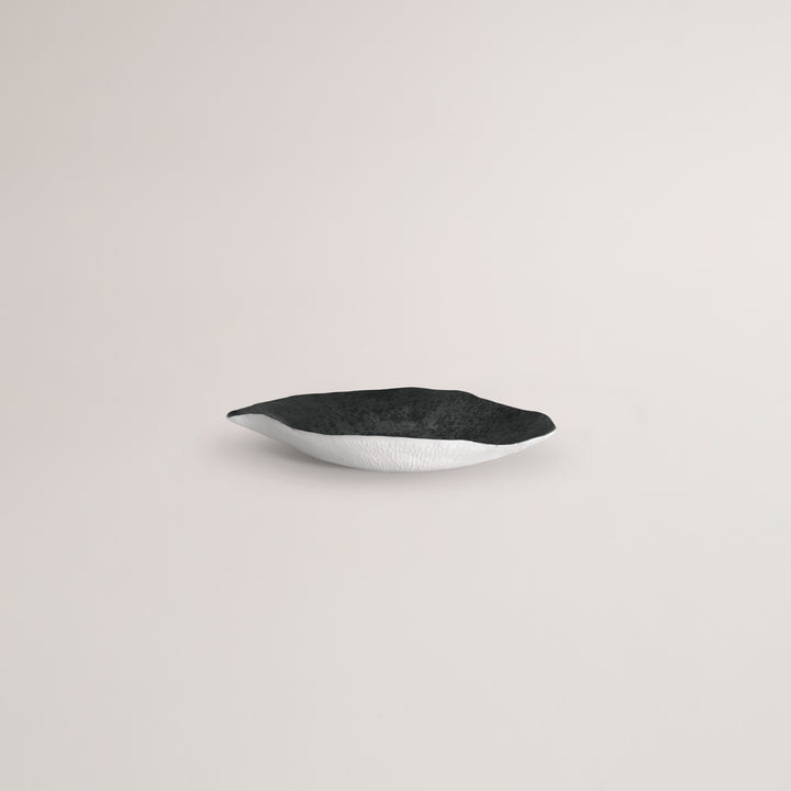 Graphite Grey – Sarah-Linda